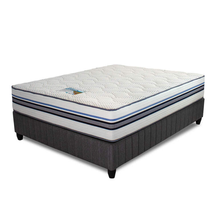 Cloud Nine Cardinal Bed Set